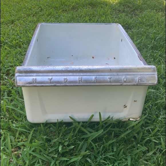 Accents | Antique Enamelware Refrigerator Drawer Hydrator | Poshmark